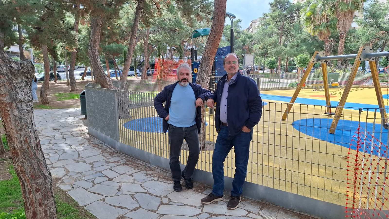 ΝΕΑ ΣΜΥΡΝΗ: Παραδόθηκε ανακαινισμένη Παιδική Χαρά στην Πλατεία Βασ ...